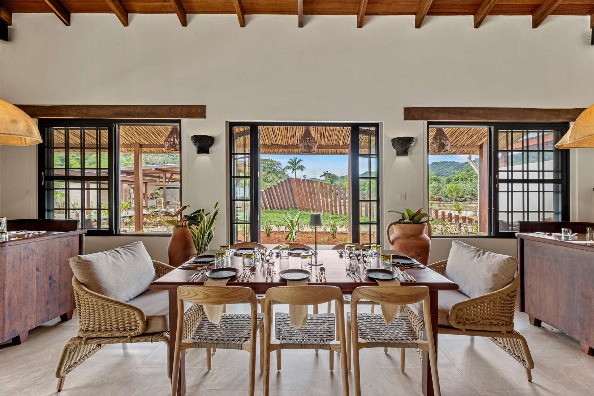 Humo Restaurant & Bar - The Banks by the Belize Collection